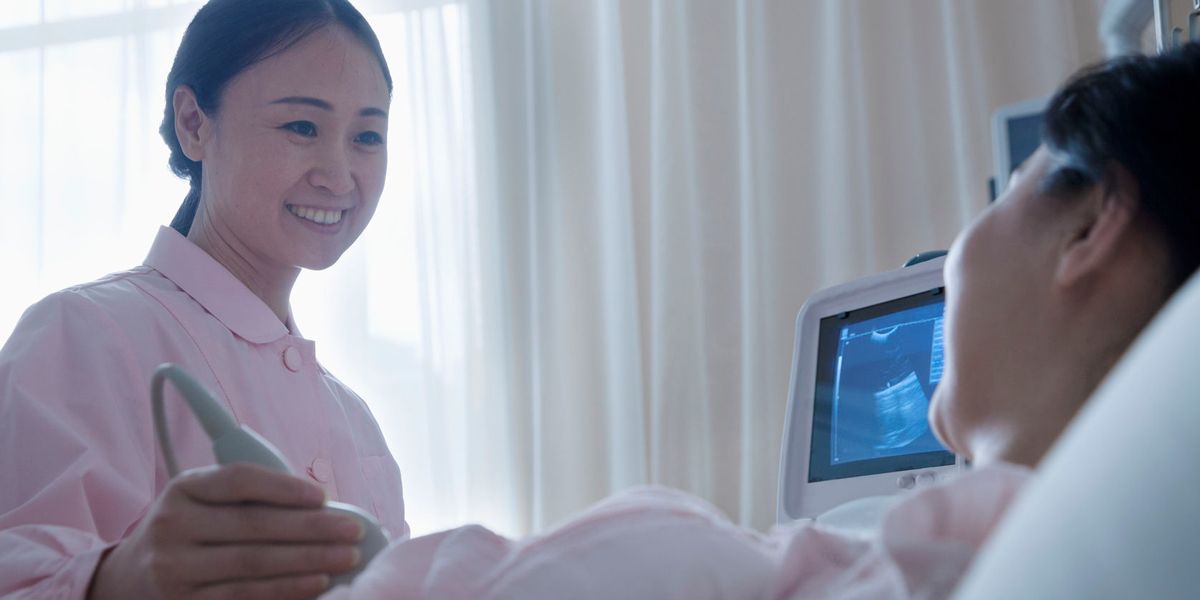 How to Be an Amazing Labor and Delivery Nurse for Moms