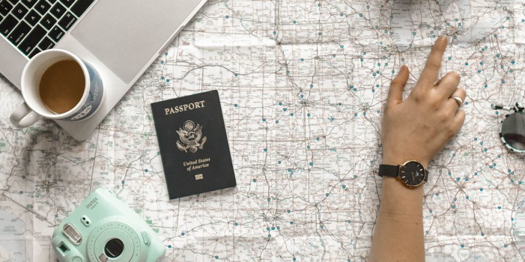 Top 7 Things On A Traveling Nurse Packing Checklist MAS Medical Staffing top-7-things-on-a-traveling-nurse-packing-checklist-mas-medical-staffing